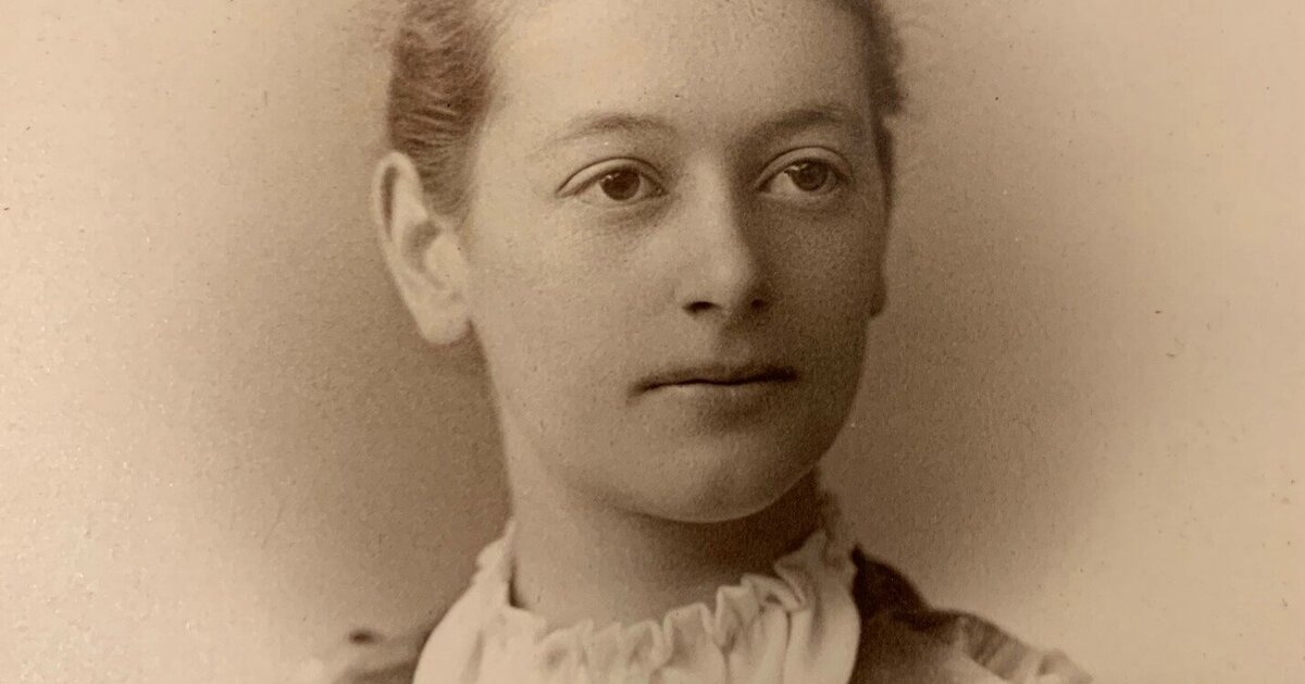 Anne White Carpenter: The Woman Behind the Wheel - WNY Heritage